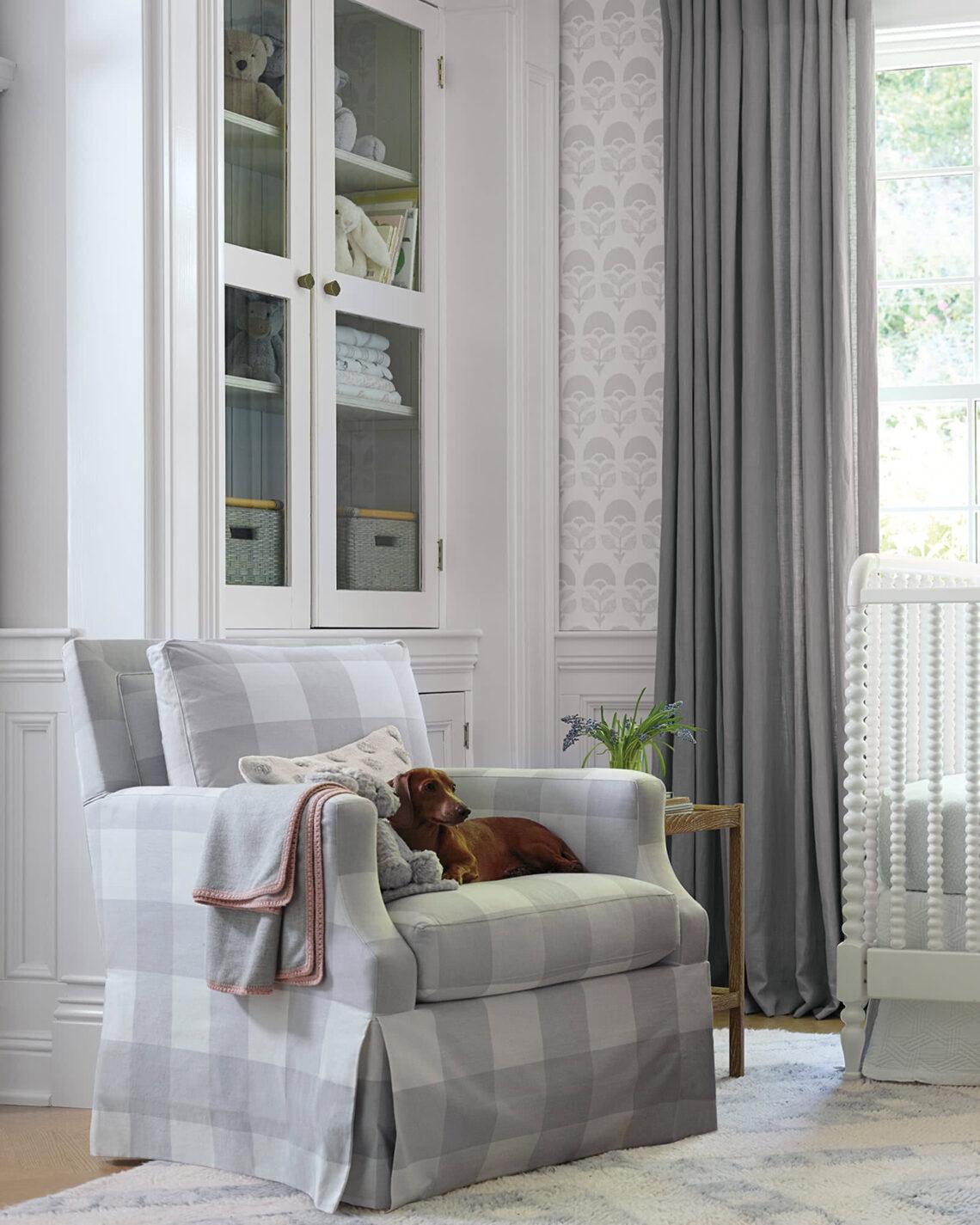 Beautiful Glider and Rocker Ideas for the Nursery