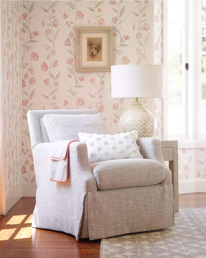 Beautiful Glider and Rocker Ideas for the Nursery