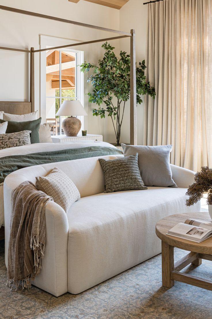 California Casual Interior Design: How to Bring Chic West Coast Style ...